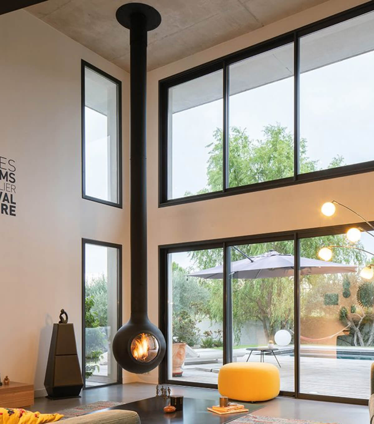 Bathyscafocus Holographic - Designer Fireplace - Caleo Ltd